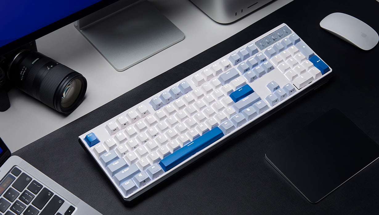 Best Compact Wireless Keyboard - DURGOD K620w Corona Echo