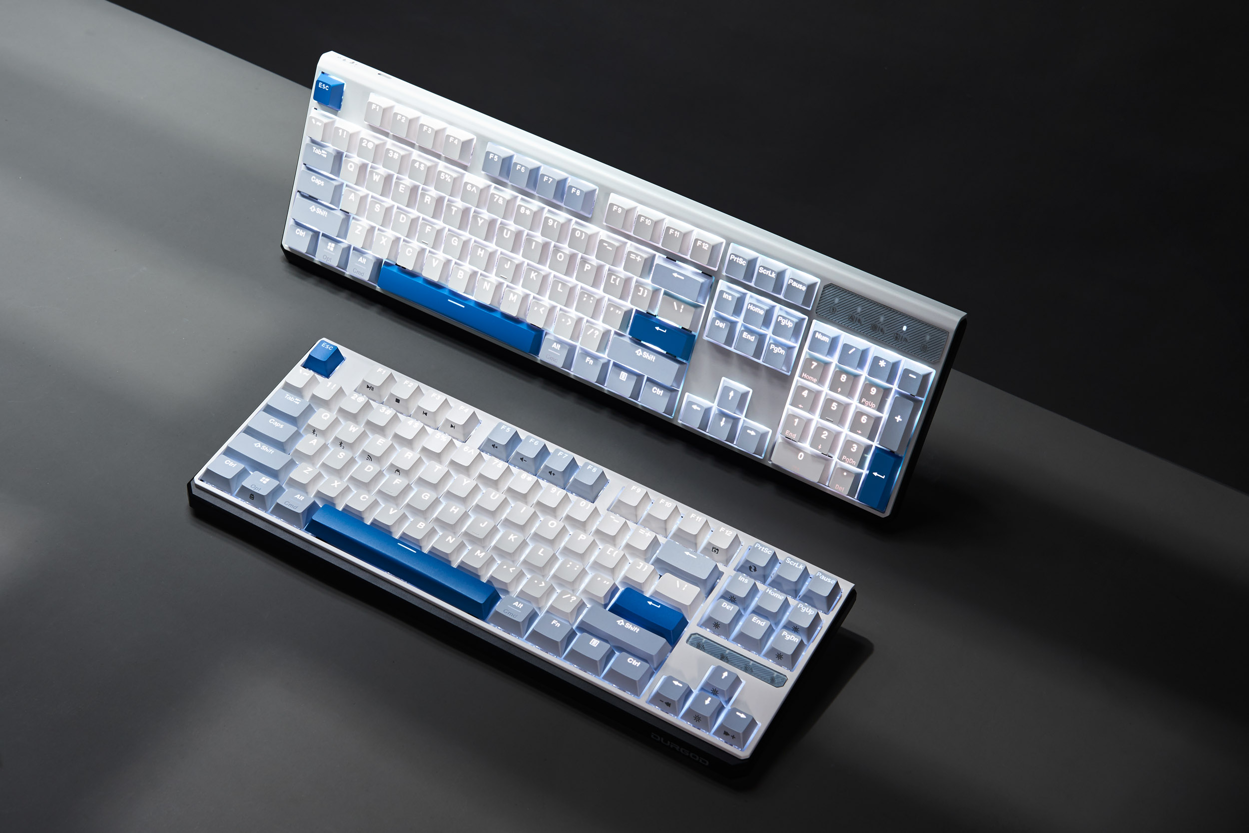 DURGOD K620w Corona Echo - Best Compact Wireless Keyboard